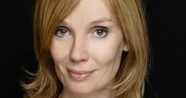 Meghalt Mo Hayder krimiíró - Könyves magazin