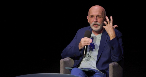 Visky András: Vannak időszakok, amikor a hatalmasok elkezdenek félni a ...